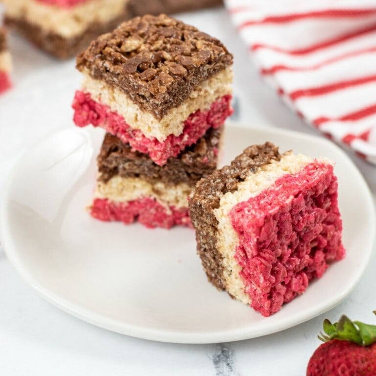 Neapolitan Rice Krispies Treats (Strawberry, Chocolate & Vanilla ...