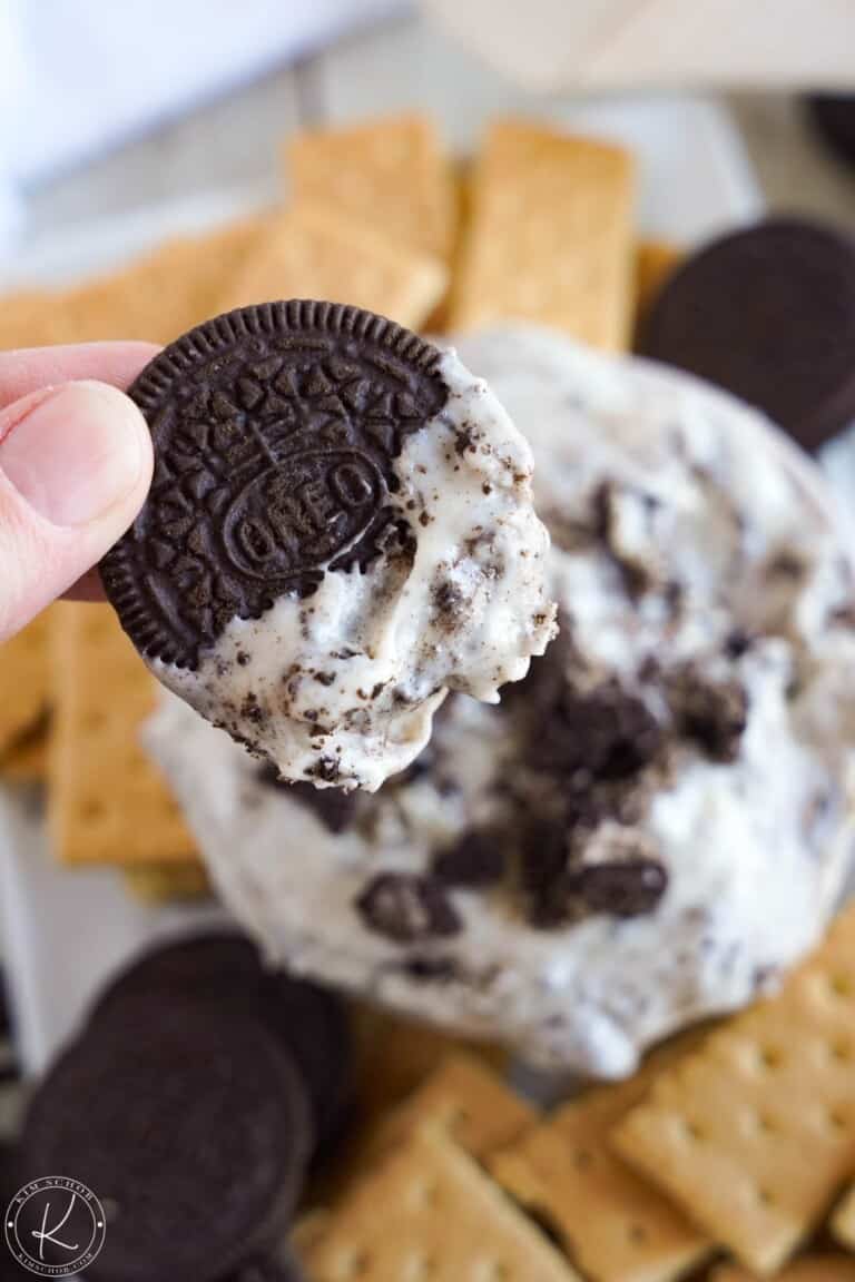 Quick And Easy Oreo Fluff Dip - Kim Schob