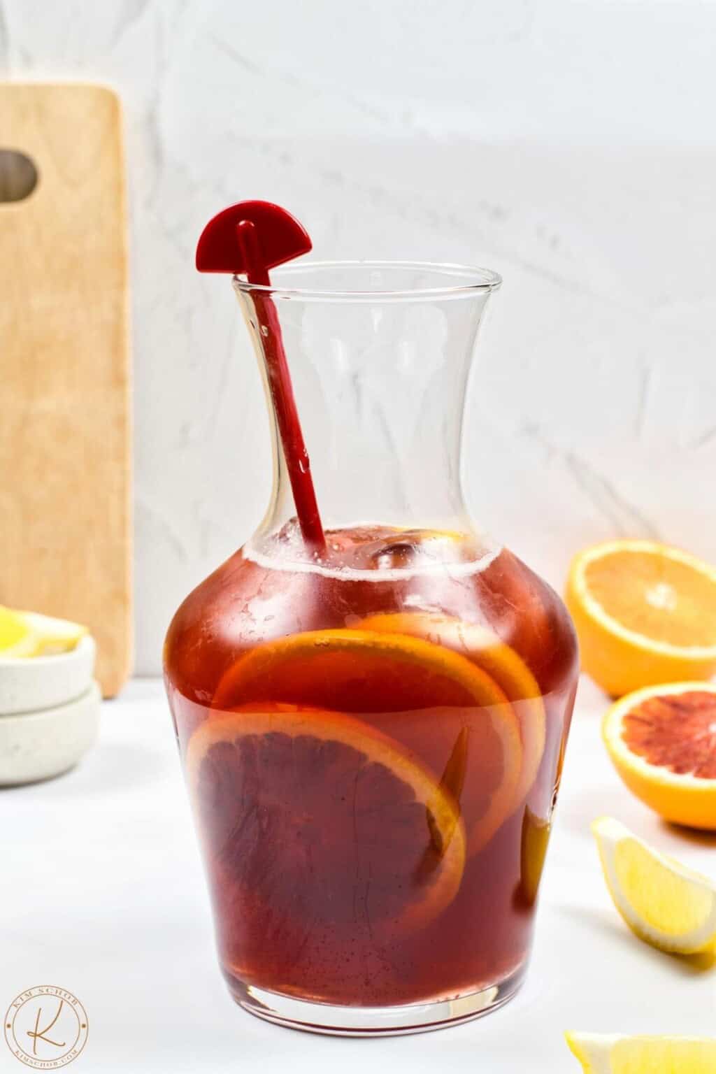 Tinto de Verano (Summer Red Wine) - Kim Schob
