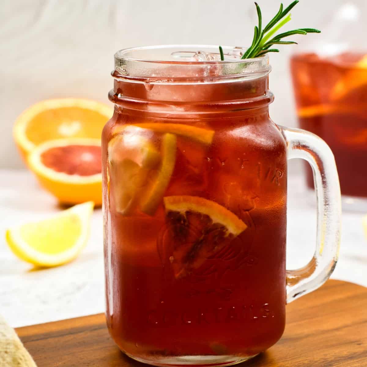 Tinto de Verano (Summer Red Wine) - Kim Schob