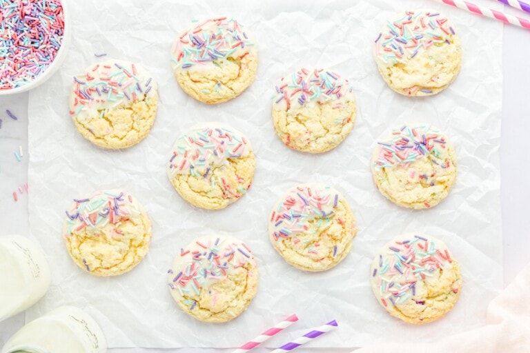 Christmas Cookie Decorating: Easy Tips and Creative Ideas - Kim Schob