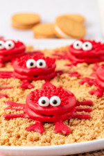 Red Candy Covered Oreos Recipe (Cute Crab Cookies) - Kim Schob