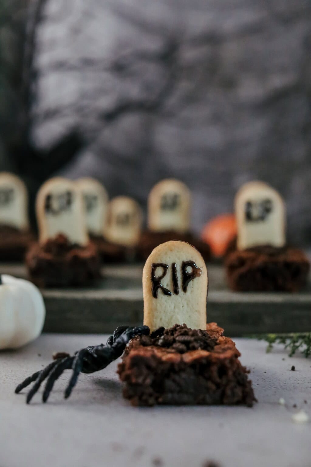 RIP Graveyard Brownies For A Spooky Halloween Treat - Kim Schob