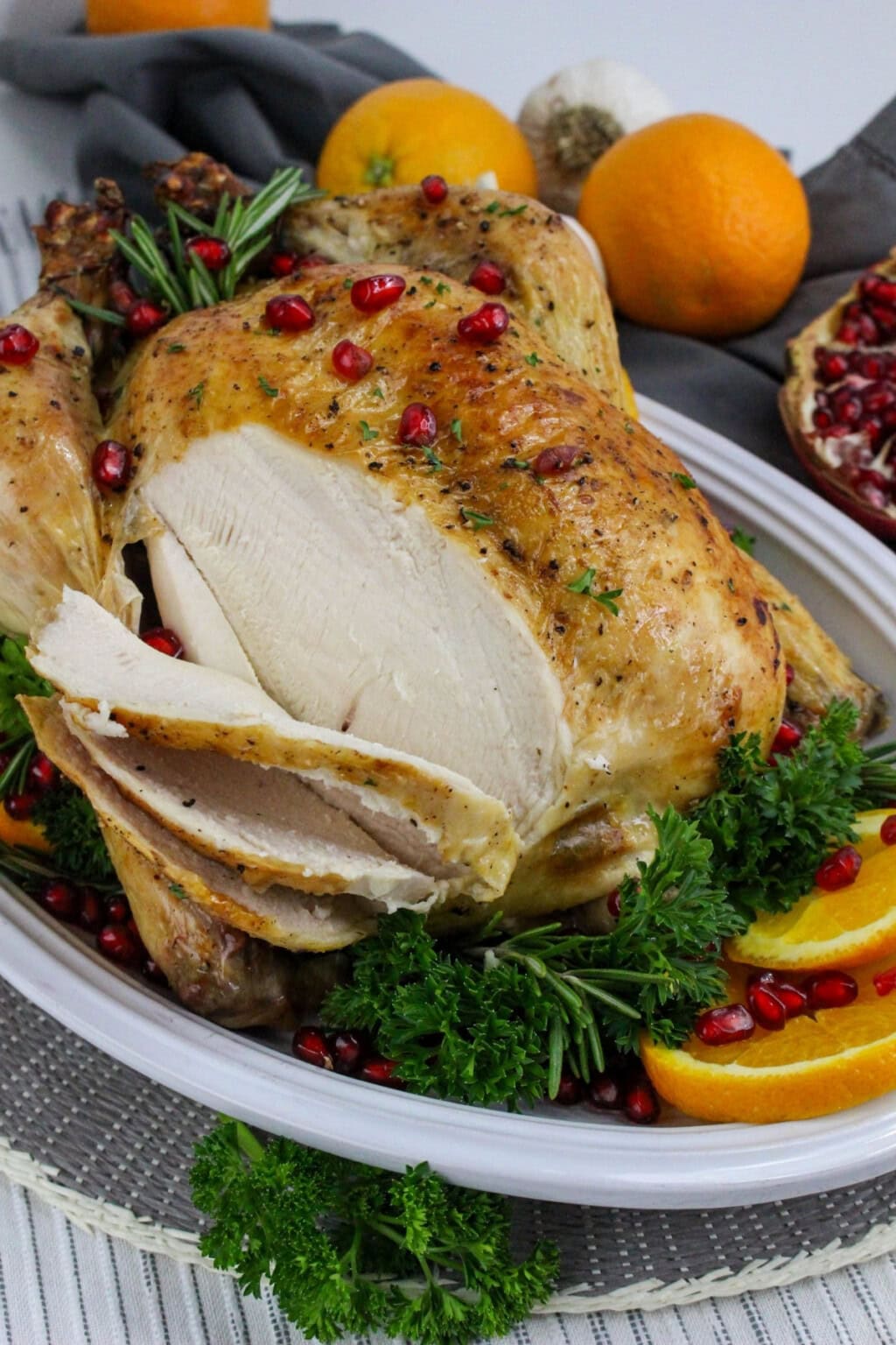 Christmas Chicken Recipe (Easy Holiday Roast Chicken) - Kim Schob