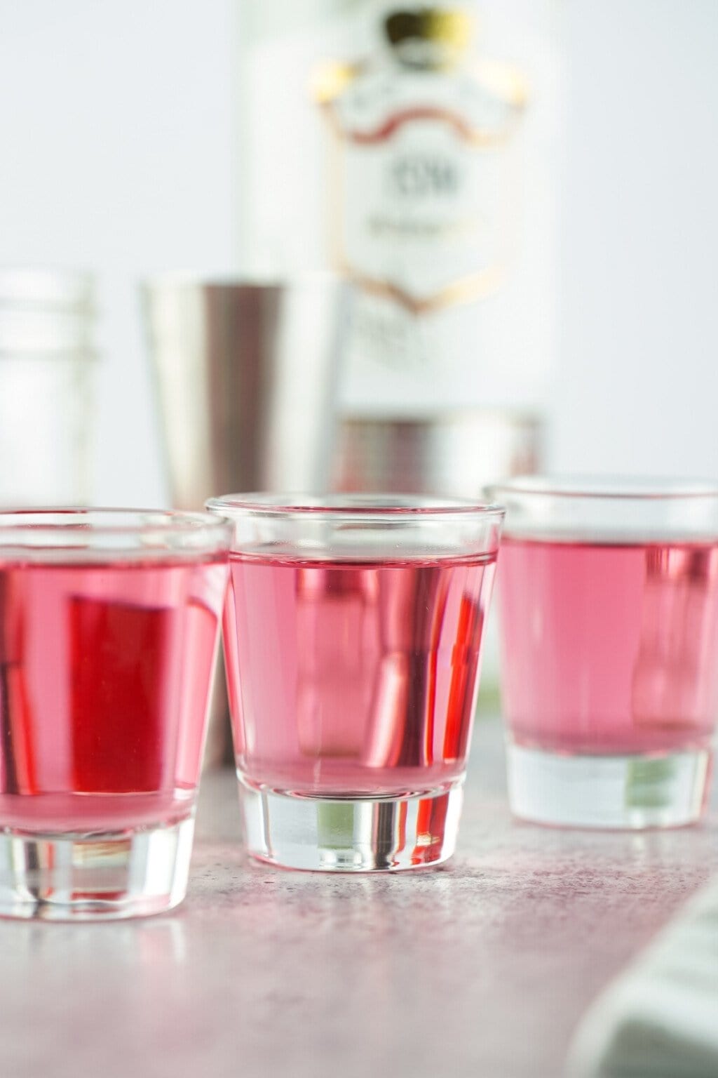 Woo Woo Vodka Shot Cocktail - Kim Schob